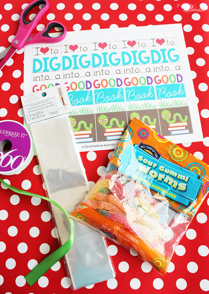 Make Class Valentines in Minutes: FREE Bookworm Bookmark Printable ...