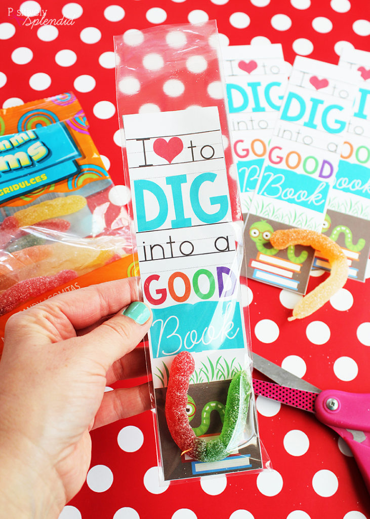 Make Class Valentines in Minutes: FREE Bookworm Bookmark Printable ...