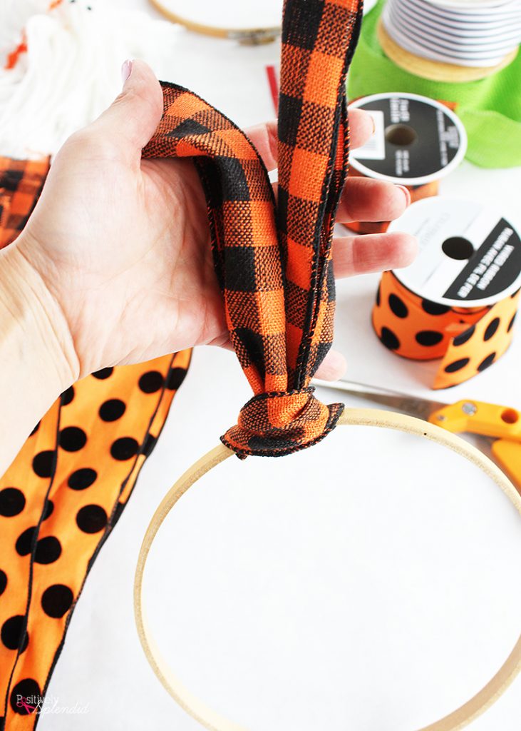 Halloween Ribbon Wreath - Positively Splendid {Crafts, Sewing, Recipes ...