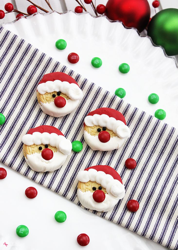 Santa Oreos - Positively Splendid {Crafts, Sewing, Recipes and Home Decor}