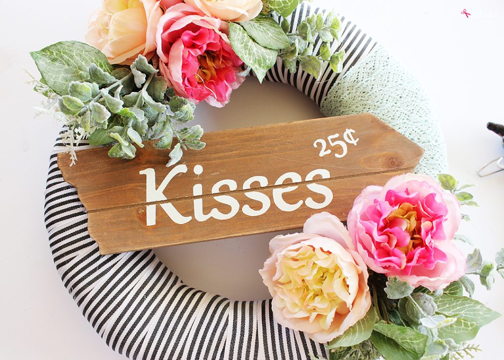 Floral Valentine’s Day Wreath - Positively Splendid {Crafts, Sewing ...