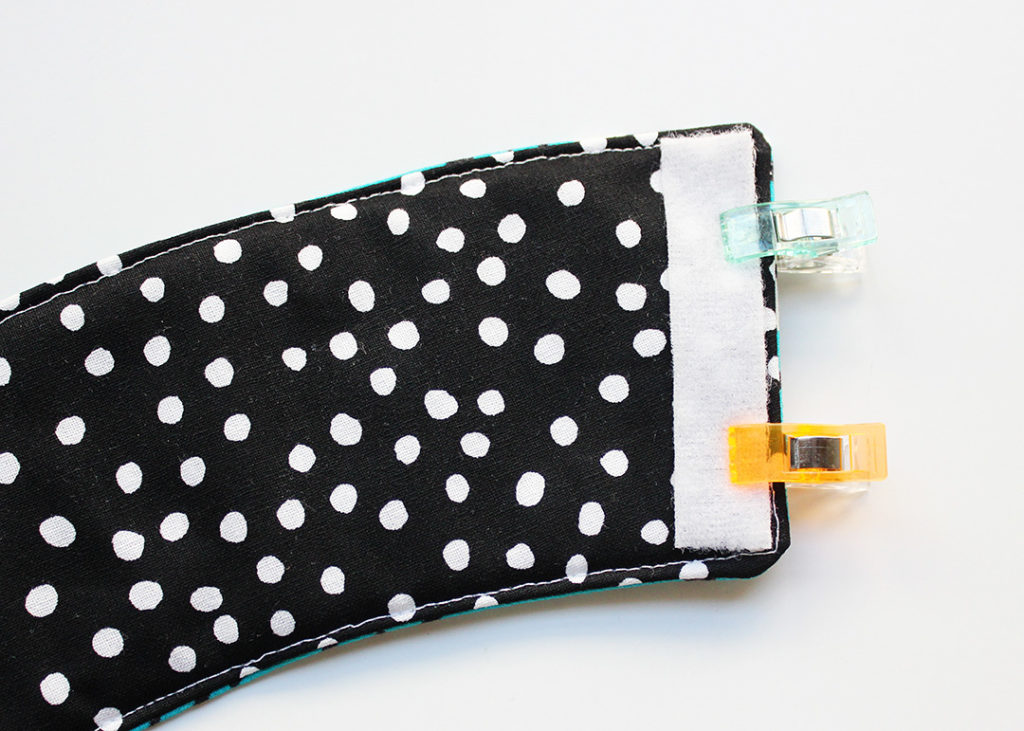 Easy Fabric Coffee Sleeve Pattern - Positively Splendid {Crafts, Sewing, Recipes and Home Decor}