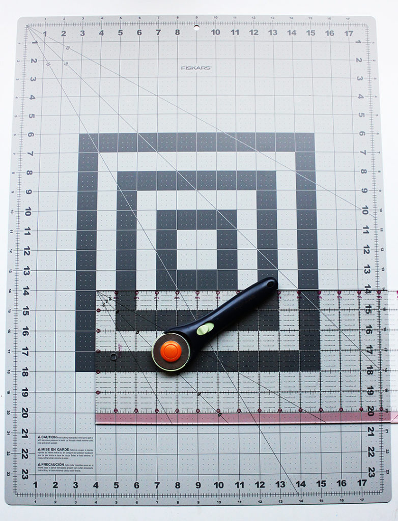 10+ Essential Sewing Tools You Should Own - Positively Splendid {Crafts ...