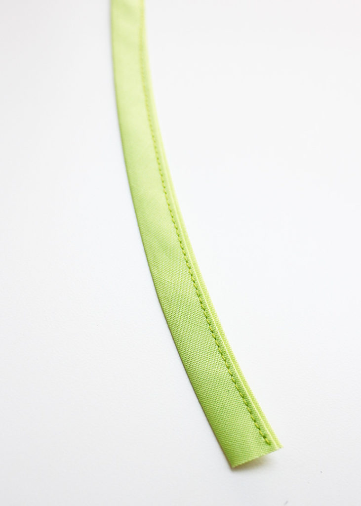 How to Sew a Luggage Tag - Positively Splendid {Crafts, Sewing, Recipes ...