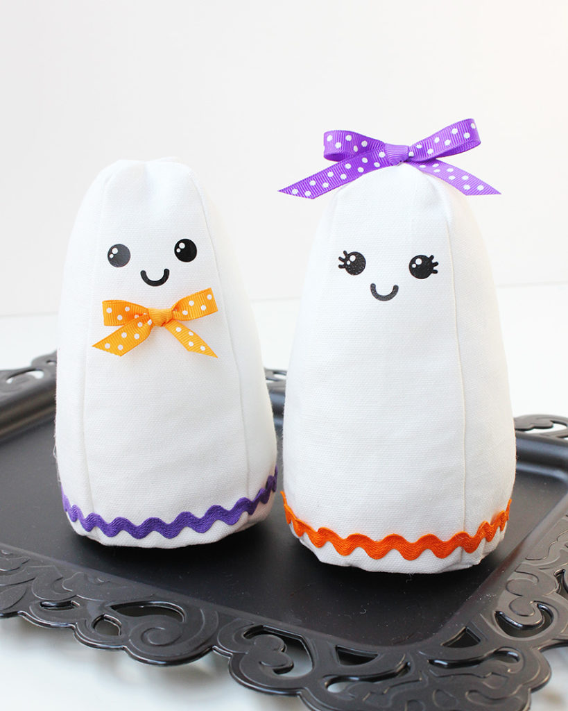 Ghost Plushie Pattern - Positively Splendid {Crafts, Sewing, Recipes ...