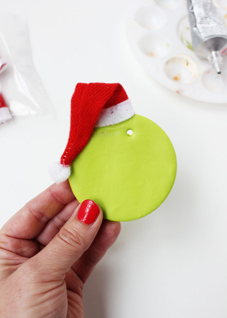 DIY Grinch Ornaments - Positively Splendid {Crafts, Sewing, Recipes and ...